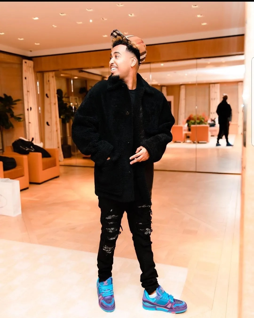 About – J Messoud University